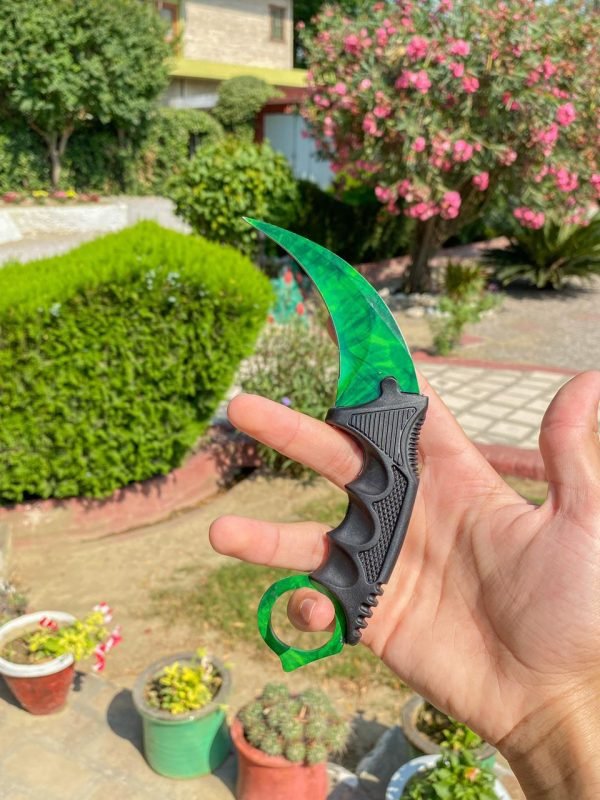 Emerald Green fixed blade Karambit - KZ GEAR