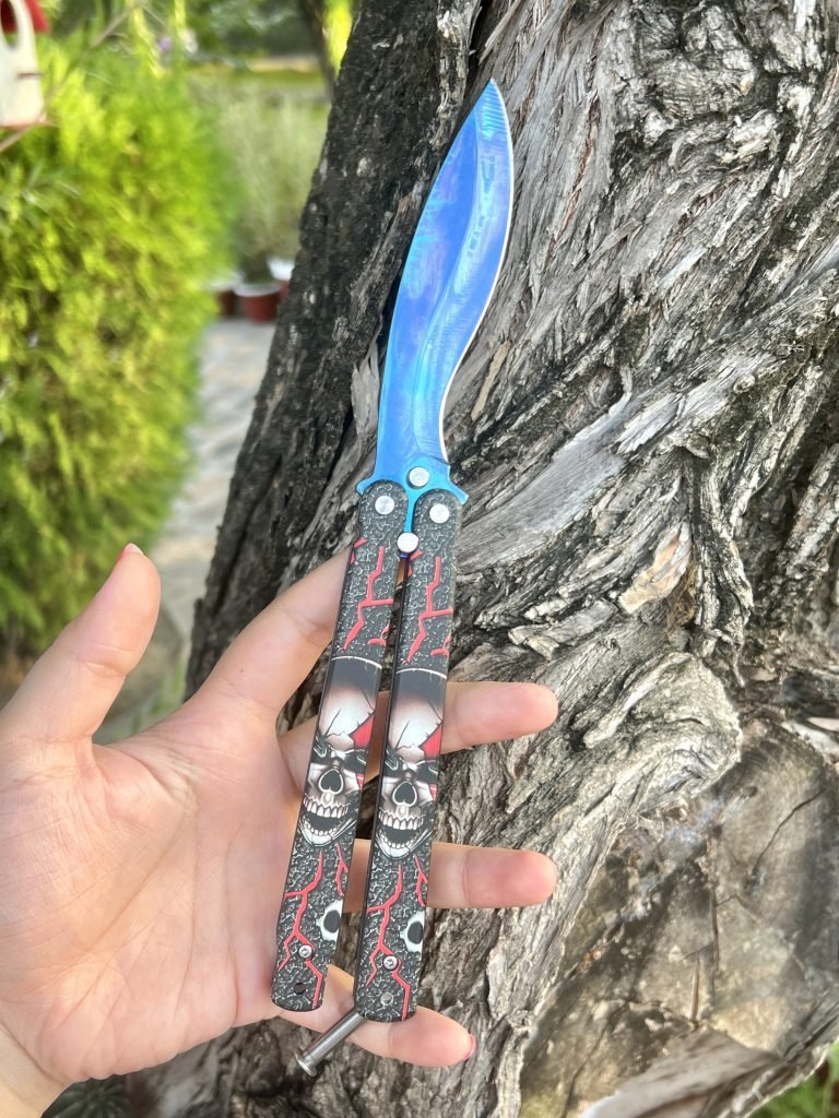 Double Skulls Blue Blade Butterfly Knife - KZ GEAR